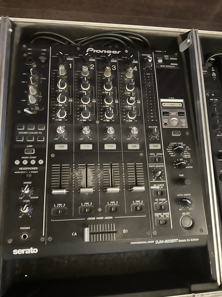 CDJ-2000 nexus pioneer Пуль и два кармана