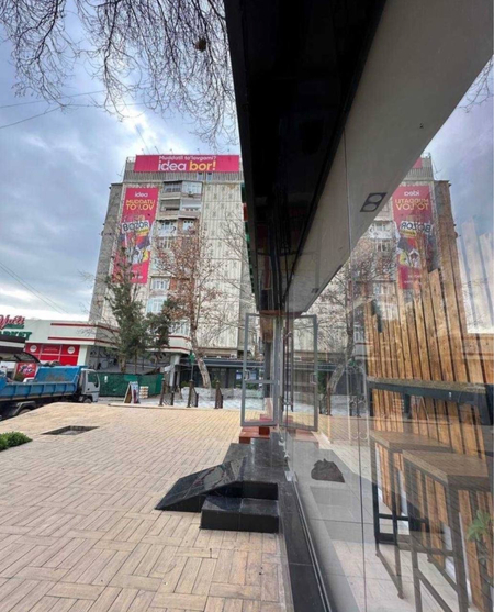 Метро М.Горкий 80м2 Продаётся нежилое