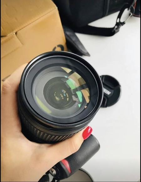 Nikon obyektivi sotiladi 18-105mm