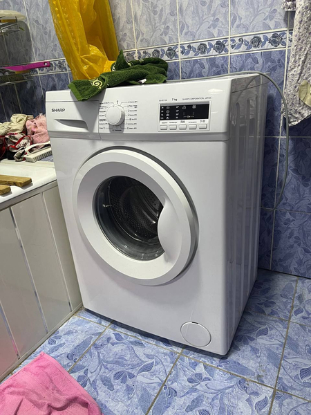 Продается стиральная машина sharp 7 кг состояние отличное