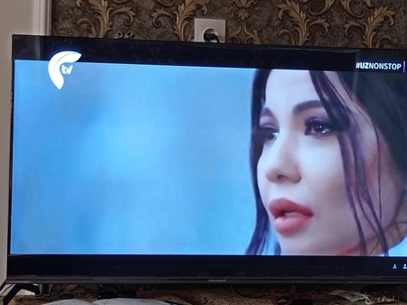Tv PREMIER 43smart sotiladi srochna