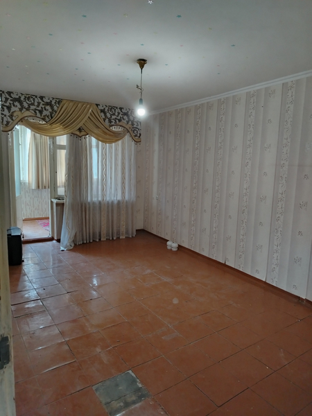 Продается Чиланзар 24 3комн. Московская планировка.