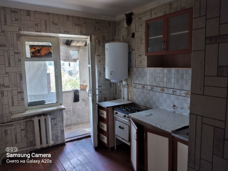 Продается 1 ком квартира Парк Фуркат сарыкульская рядом рисовый базар