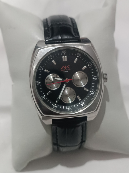 Anne Klein японский соат