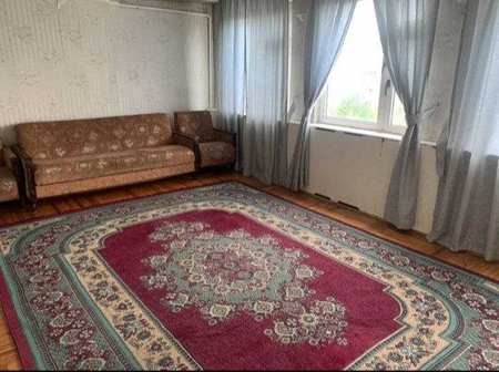 (К126063) Продается 5-ти комнатная квартира в Мирабадском районе.