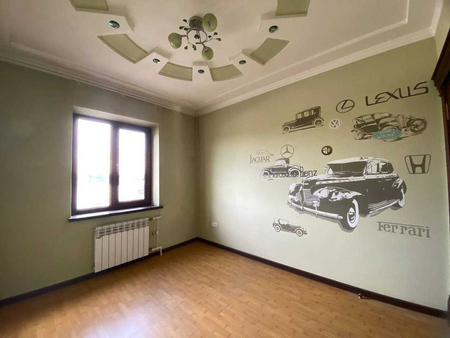 м. Ойбек\\nОриентир: БЦ Dmaar