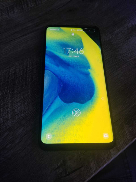 samsung galaxy s10 plus 5G 9/256 GB