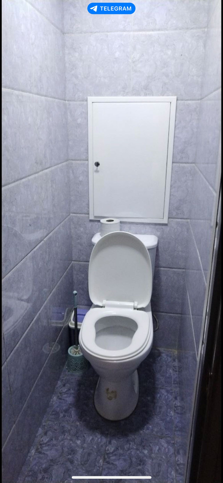 Srochna Qorasuv 1 da 3 xonali uy sotiladi