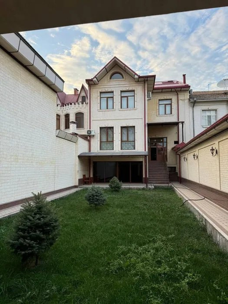 Аренда участка 6 ком 4 соток Циалковский.  Мирзо Улугбекский район