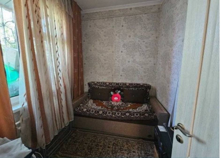 Мирабадский р-н Куйлюк Массив 1 3/4/4 чистая и уютная квартира