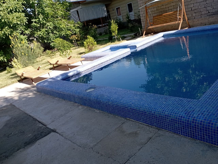 Oilaviy dacha Oqtosh
