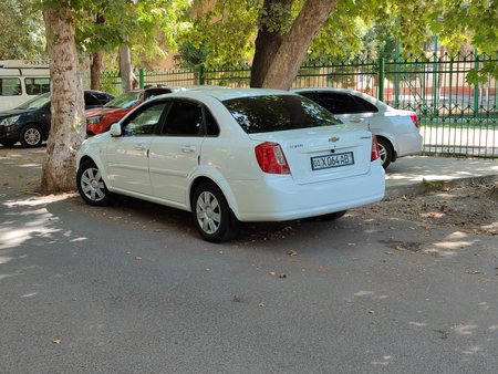Lacetti Gentra 2015 yili holati yaxshi kraska tozza