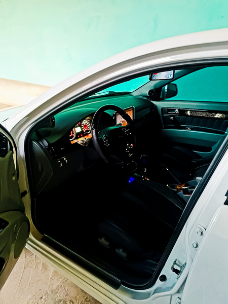 Наварот Chevrolet Lacetti сотилади