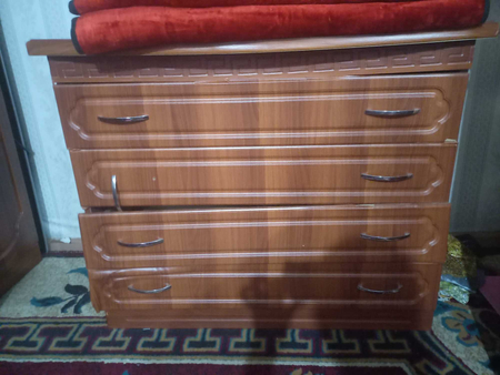 Mebel sotiladi holati yaxshi