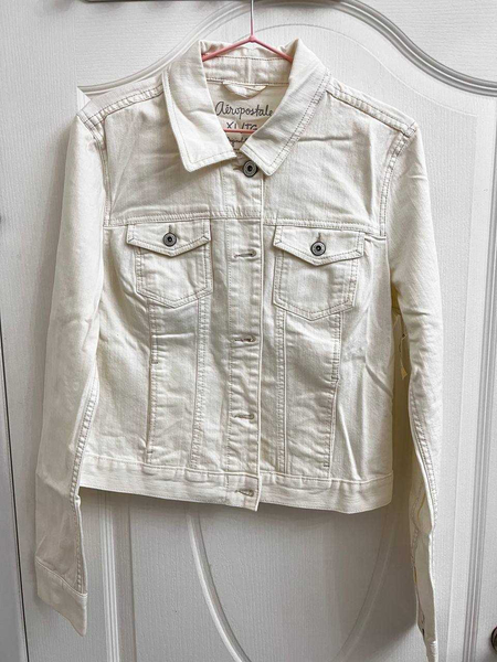 Новая белая джинсовая куртка Aeropostale (США), размер XL (48/52)