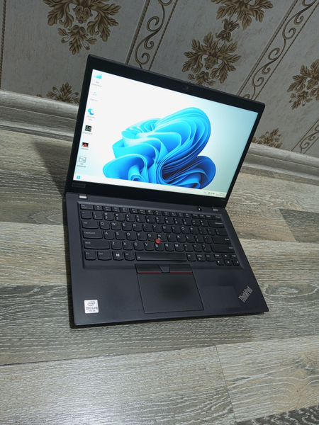 Lenovo Thinkpad i5-10310U(10-avlod) 16/512gb