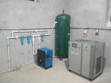 Винтовой воздушный компрессор 11kw  1700$