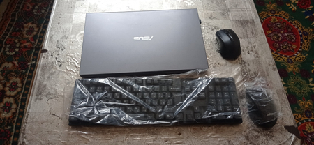 Noutbook asus core 3