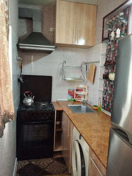 Юнусабад 13 1в2/4/4 по линии метро