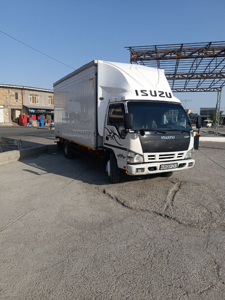 Isuzu sotiladi ishga tayyor
