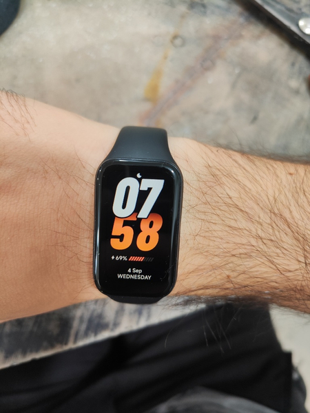 Xiaomi band 8 active