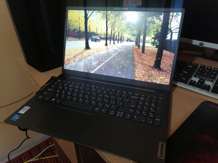 Lenovo V15 G3 IAP.