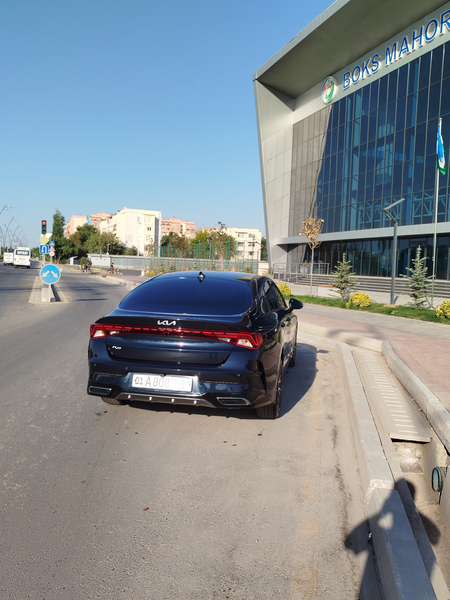 Kia K5 2pozitsiya