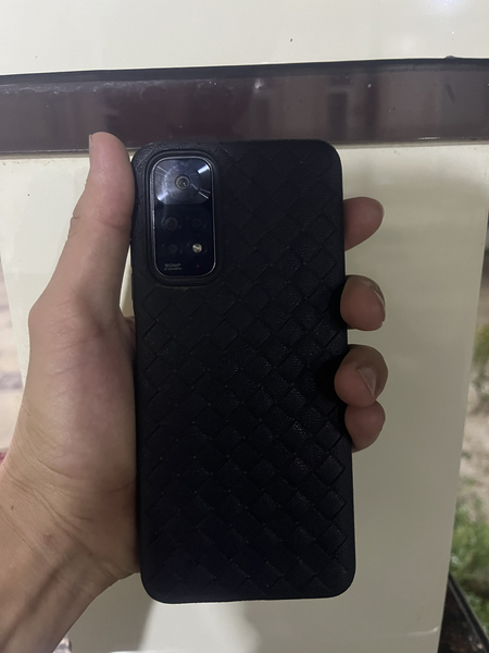 Redmi Not 11 128/4 hotrasi aybi yoq