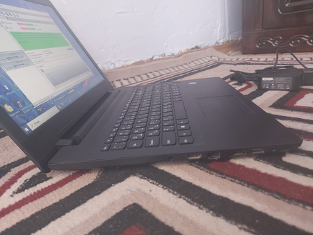 Lenovo Noutbook sotiladi pul kerakligiga arzon sotiladi