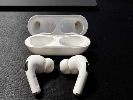 Apple Airpods Pro в хорошем состоянии