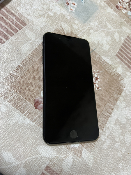 iPhone 7 plus jet black 256gb abmen bor