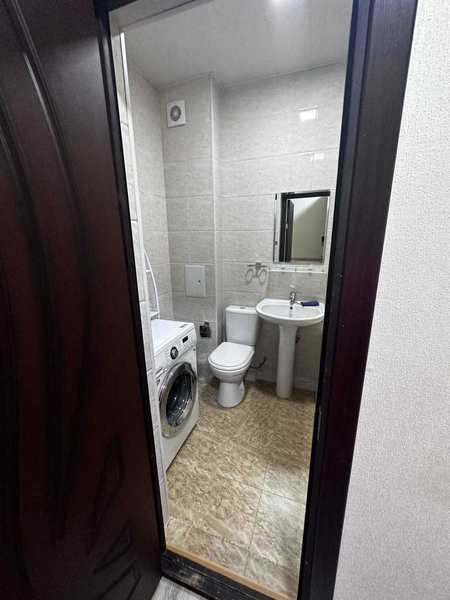 Продается квартира Буюк ипак йули Сайрам 1/4/4 26м²