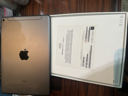 iPad 5 mini 64gb Sim _+ Wi Fi