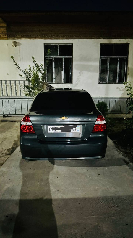 Nexia 3 sotiladi 4 pozitsiya
