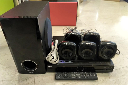 Philips home theater. Xolati yangiday, kam ishlagan.
