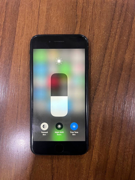 Iphone. SE 2022