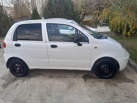 Matiz yili 2012 srochno sotiladi.