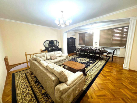 КВАРТИРА В АРЕНДУ 3/1/4 Адрес: ул. Чехова метро Ойбек