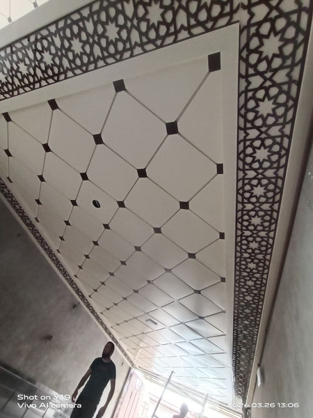 Tunikabond travertin