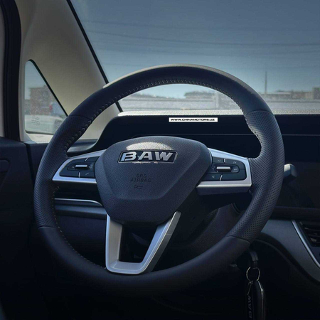 baw m7 comfort ,  mexanikasi ham avtomat karobkasi bor