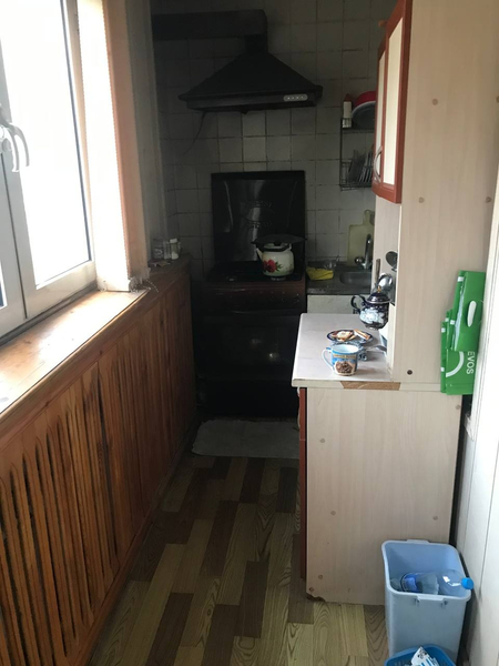 Сдаю квартиру на Чил. 20 кв-л 2 х ком. переделаную в 3х