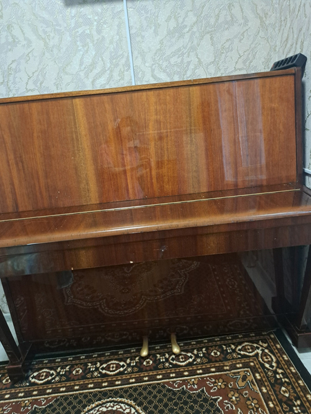 СРОЧНО продаётся пианино Беларусь состояние отличное.