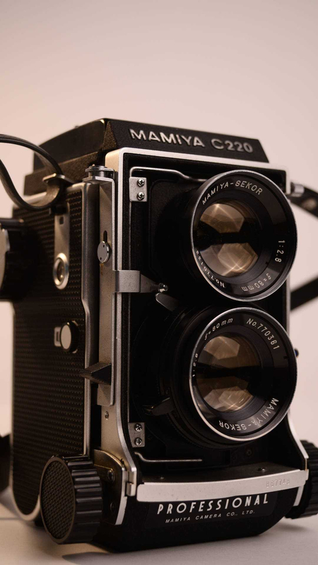 Пленочный фотоаппарат MAMIYA C220 (120 тип - 6х6) в наличии два
