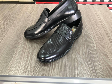 Proud shoes poyabzallari