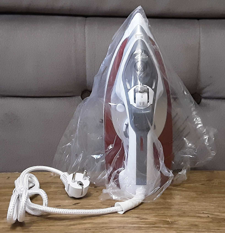 Продам новый утюг Mega Dubai MG-233