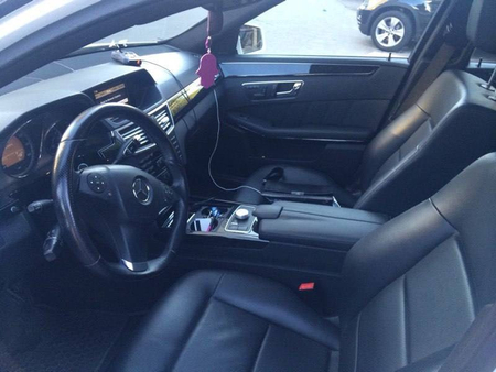 Mercedes Benz e350