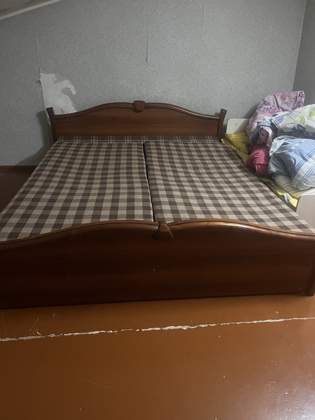 Срочно продаю кровать