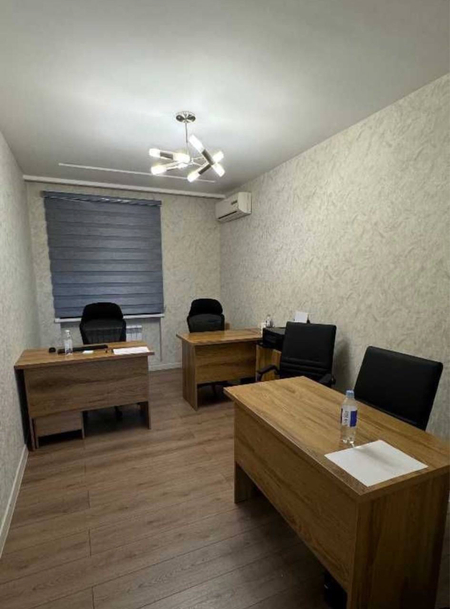 Аренда ПодОфис  ЦУМ  С Мебель Техникой 90м2 2200$