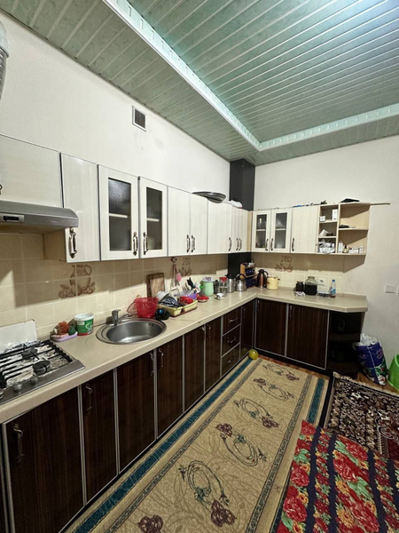 Продам Дом по ул.Кизилсув ,Чайхона Салом
