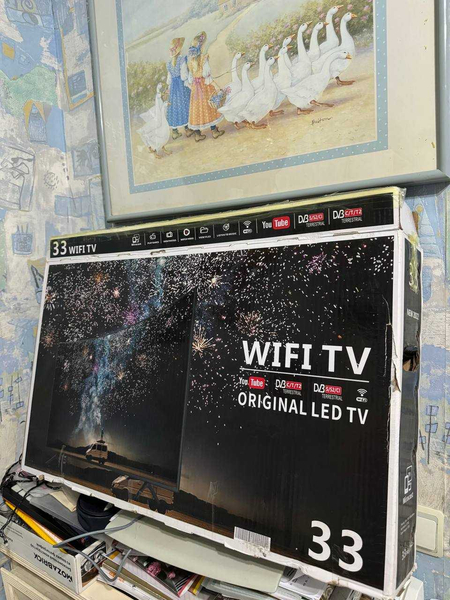 Телевизор WIFI TV 33